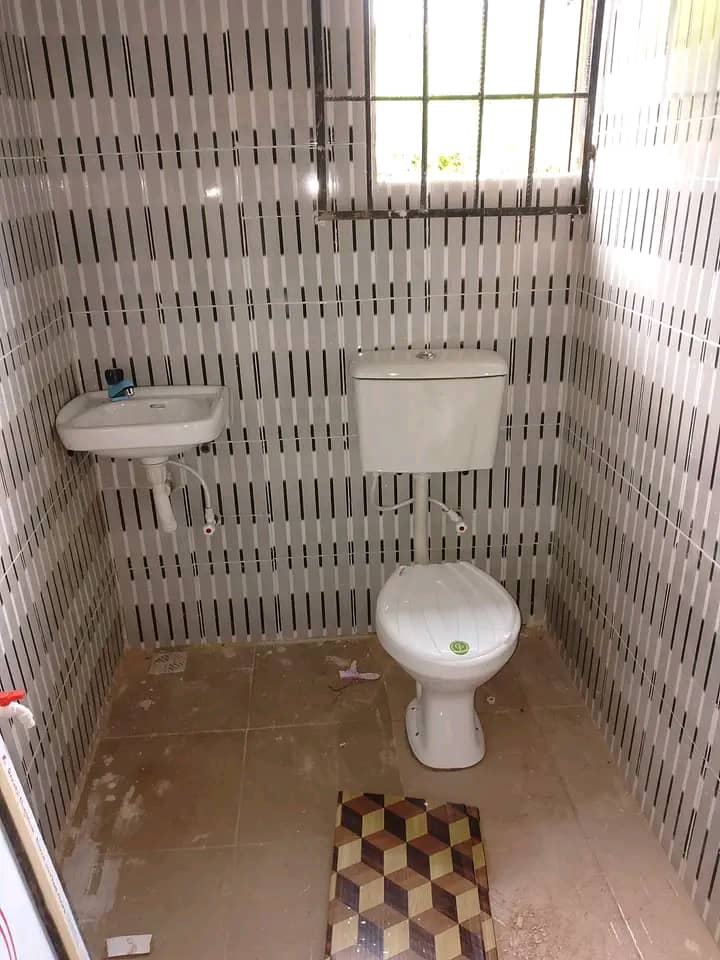 SAINT TILES WORLD - Construct Ng